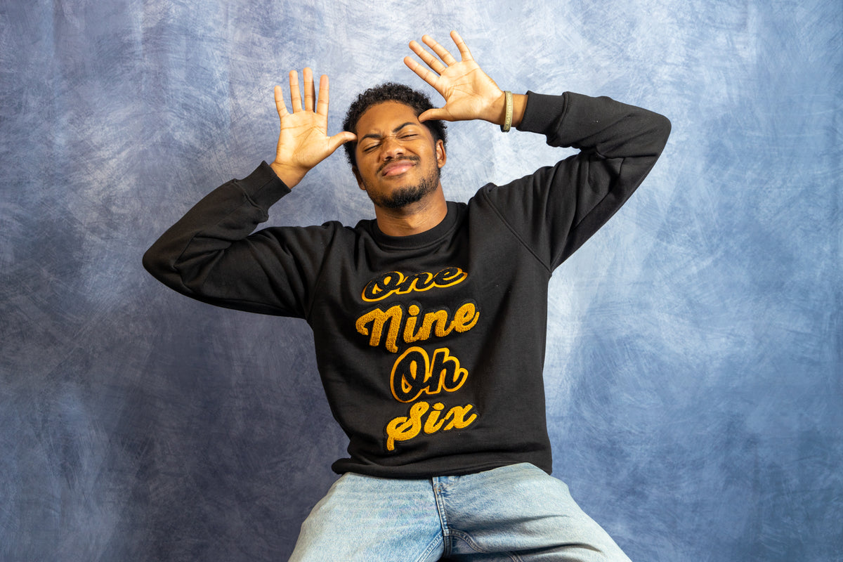 One Nine Oh Six Chenille Crewneck – Thee Legacy Continues